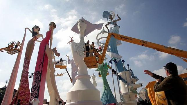 Desarrollan un catálogo de buenas prácticas para el sector fallero