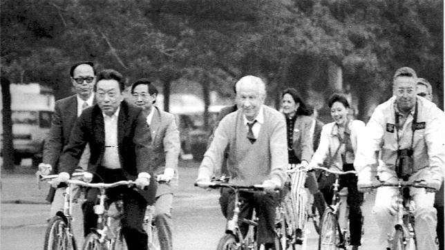 Muere el alcalde de Pekín durante la masacre de Tiananmen en su 24 ...