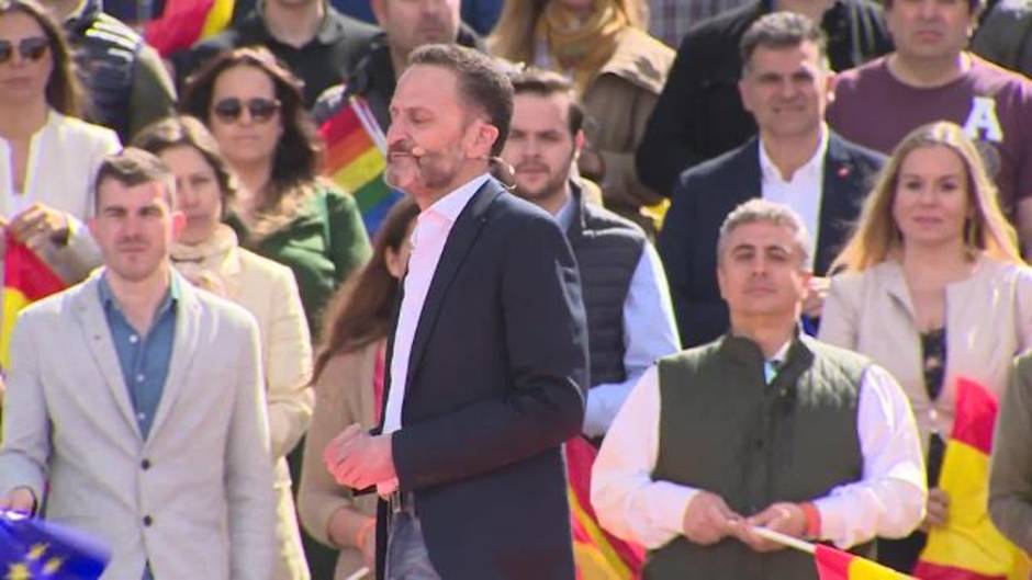 Bal (Cs) : "Me cesaron porque querían que mintiera"