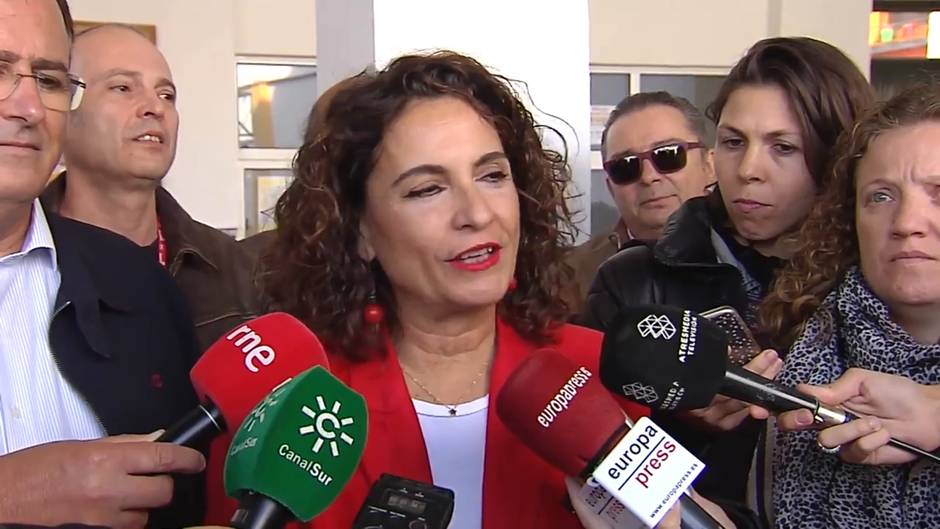 Montero, convencida de una "victoria reforzada" del PSOE