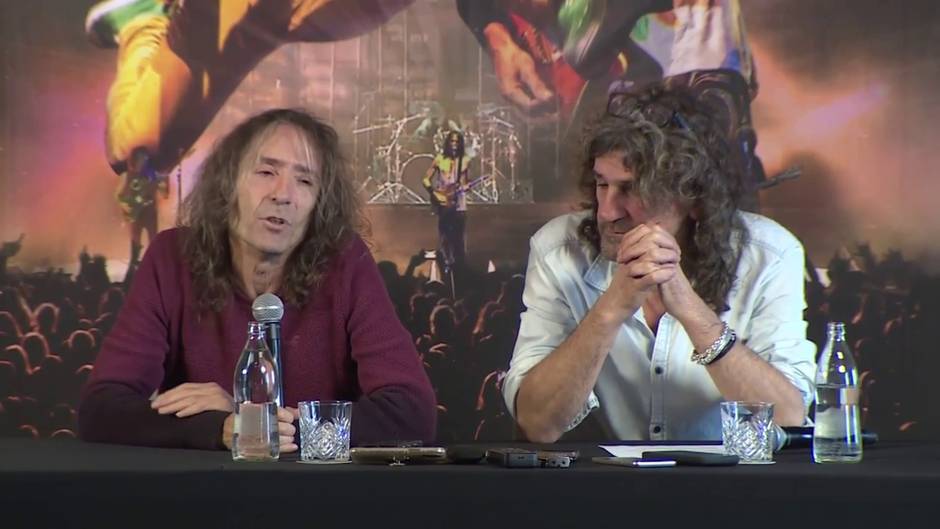 Robe Iniesta: "Hay canciones que aguantan mejor el tiempo"