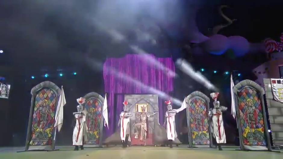 Drag Sethlas se alza con la corona Drag Queen del Carnaval de Las ...