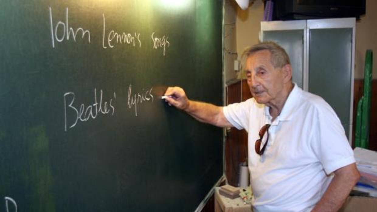 Juan Carrión, el profesor de inglés amigo de John Lennon