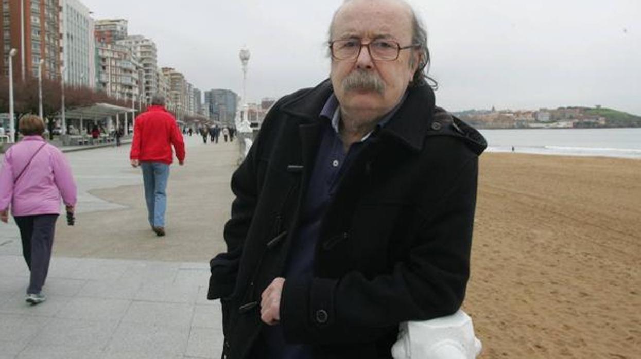 Muere, a los 76 años, el periodista y escritor Juan Cueto