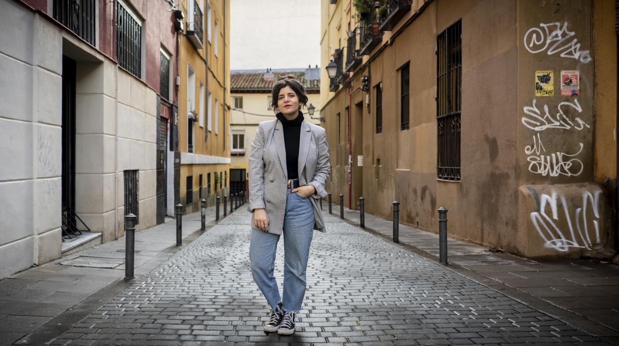 Ana Iris Simón: «Nos creemos que somos clase media por tener Netflix»