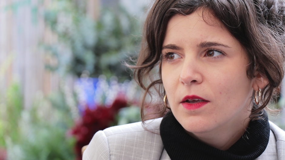 Vea en vídeo un extracto de la entrevista con la escritora Ana Iris Simón