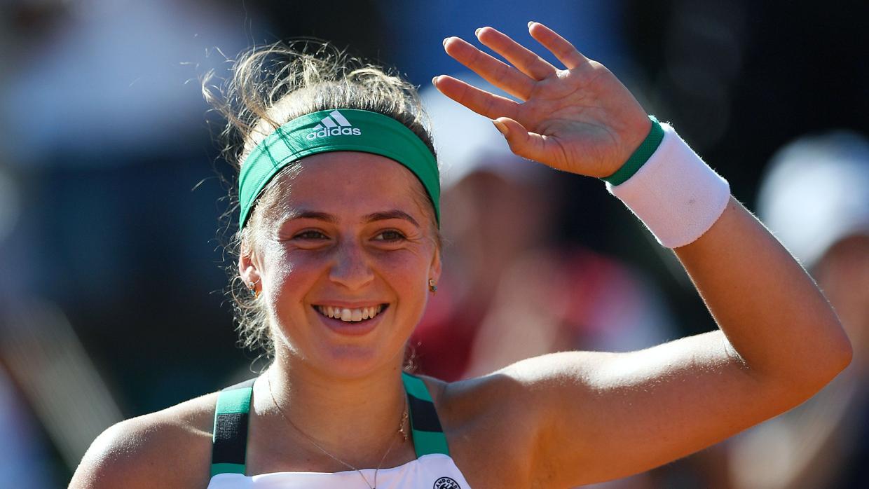 Ostapenko hace historia en París