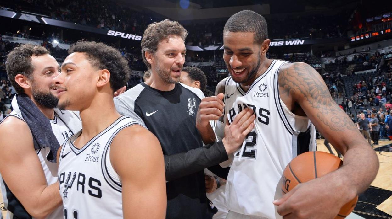 Aldridge se corona en el apasionante Spurs-Thunder (154-147)