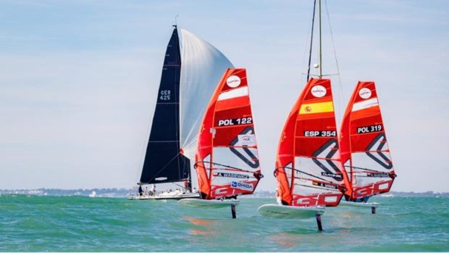 El americano Noah Lyons y la polaca Zofía Noceti, ganadores del ...