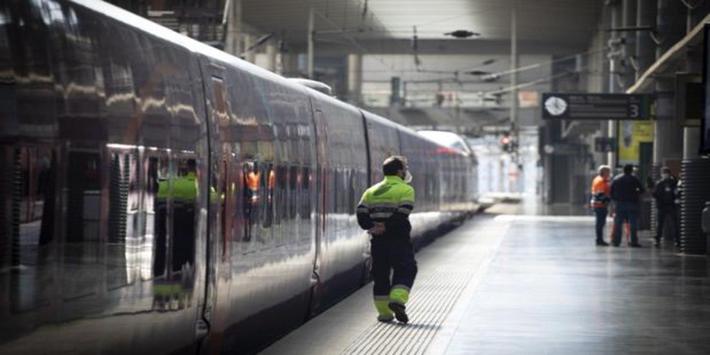Consulta Los Trenes De Renfe No Cancelados Por La Huelga En El Puente