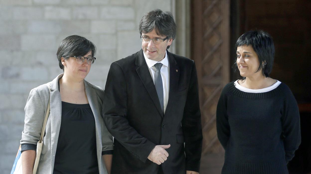 El Constitucional admite los recursos de Anna Gabriel y Mireia Boya por ...