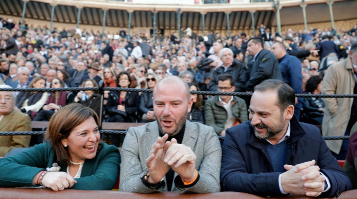 Heliodoro Ábalos «Carbonerito», el padre torero del ministro que carga ...