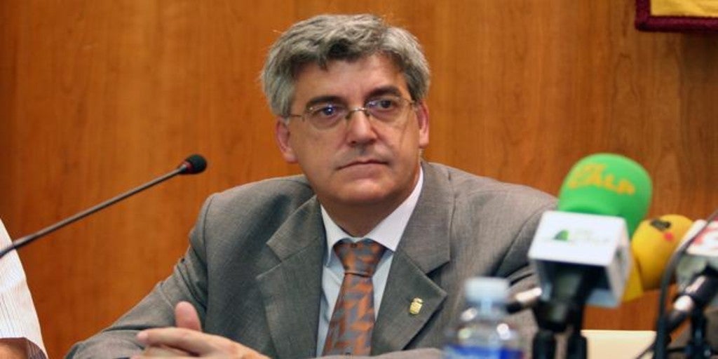 El Fiscal Pide Ocho Años De Cárcel Para Un Exalcalde Socialista Por