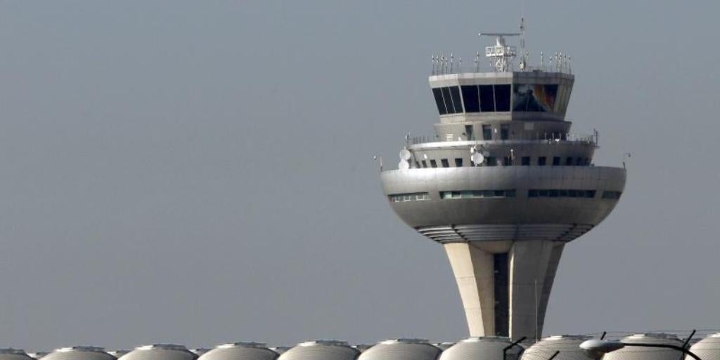 Aeropuertos: Contacto restringido con la torre de control
