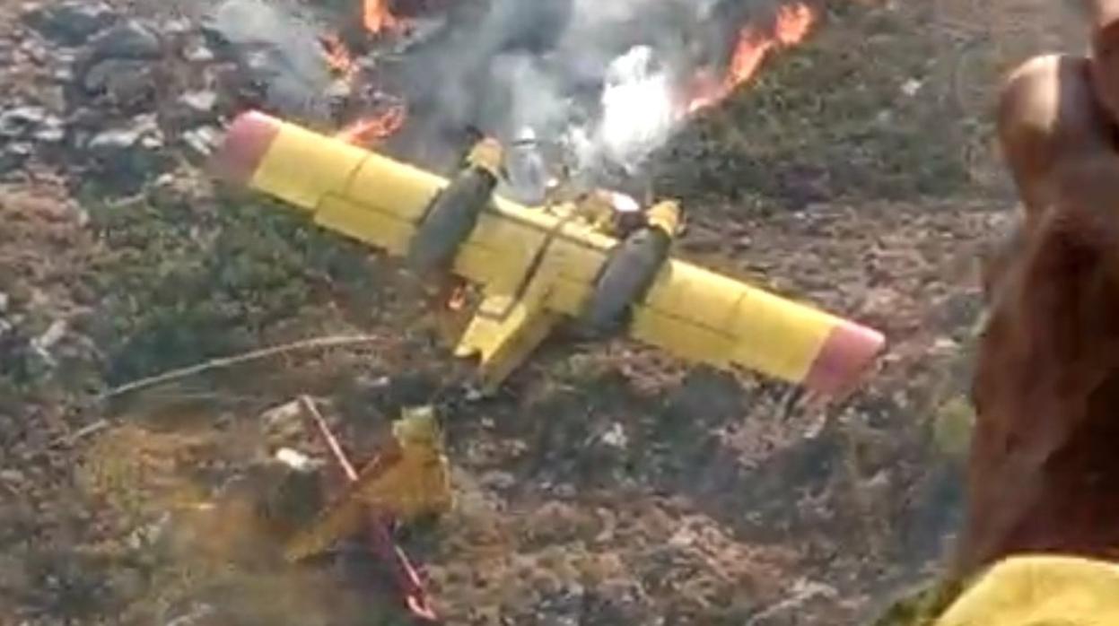 Un Fallecido Tras Estrellarse En Orense Un Avi n Portugu s Que Ayudaba un-fallecido-tras-estrellarse-en-orense-un-avi-n-portugu-s-que-ayudaba