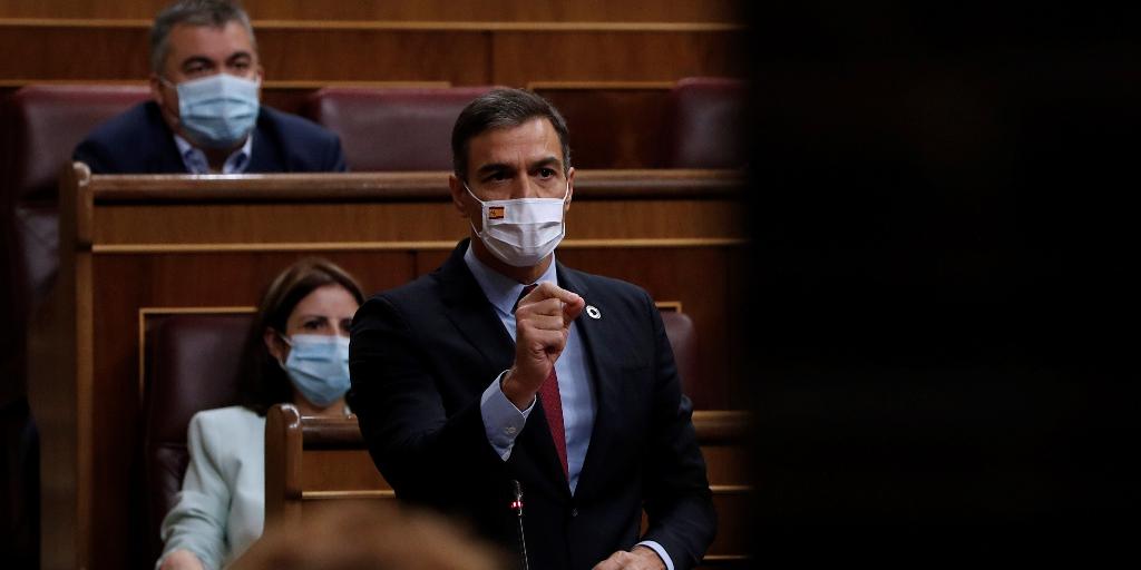 Sánchez ignora la pregunta de Casado y lo ataca por la Kitchen Sánchez ignora la pregunta de Casado y lo ataca por la Kitchen