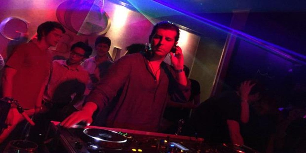 De las cabinas de discotecas a los boxes de Urgencias