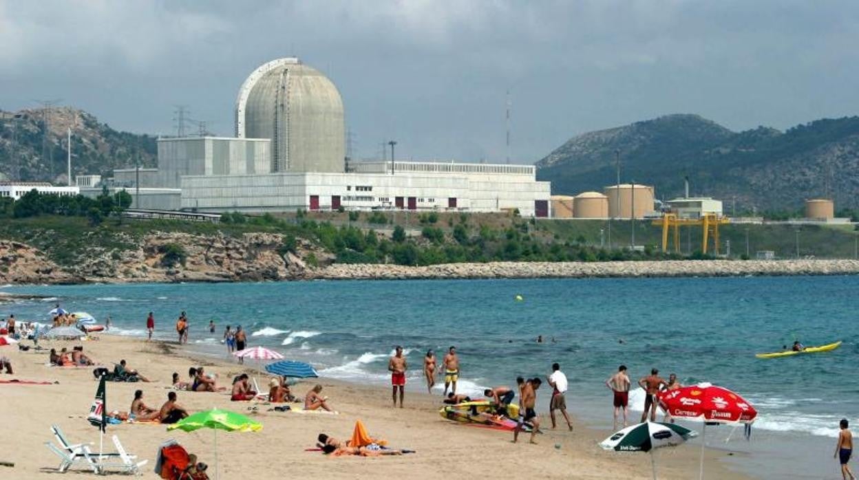 Vandellós notifica un fallo leve en una válvula de la central nuclear