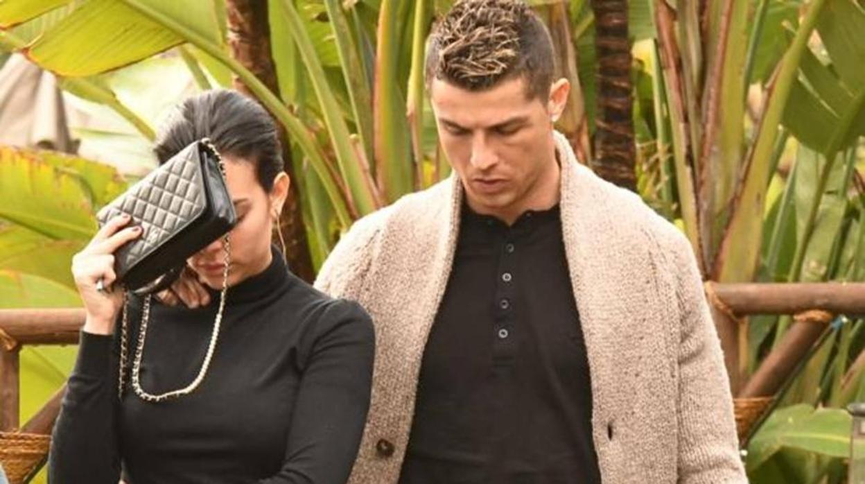 El «look» más hortera de Georgina Rodríguez para pasear por Milán