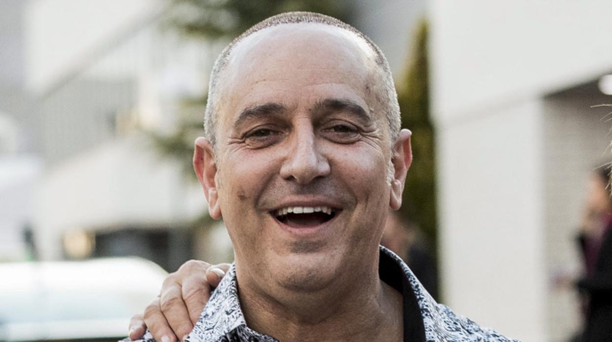 El espectacular cambio físico de Víctor Sandoval en tan solo mes y medio