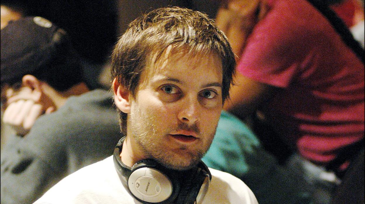 Tobey Maguire, cerebro de timbas clandestinas de póquer en Hollywood