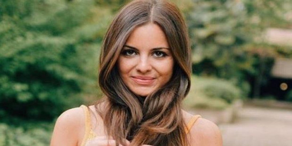 Camino a la fama: la «nueva novia» de Alfonso Merlos concede su primera ...