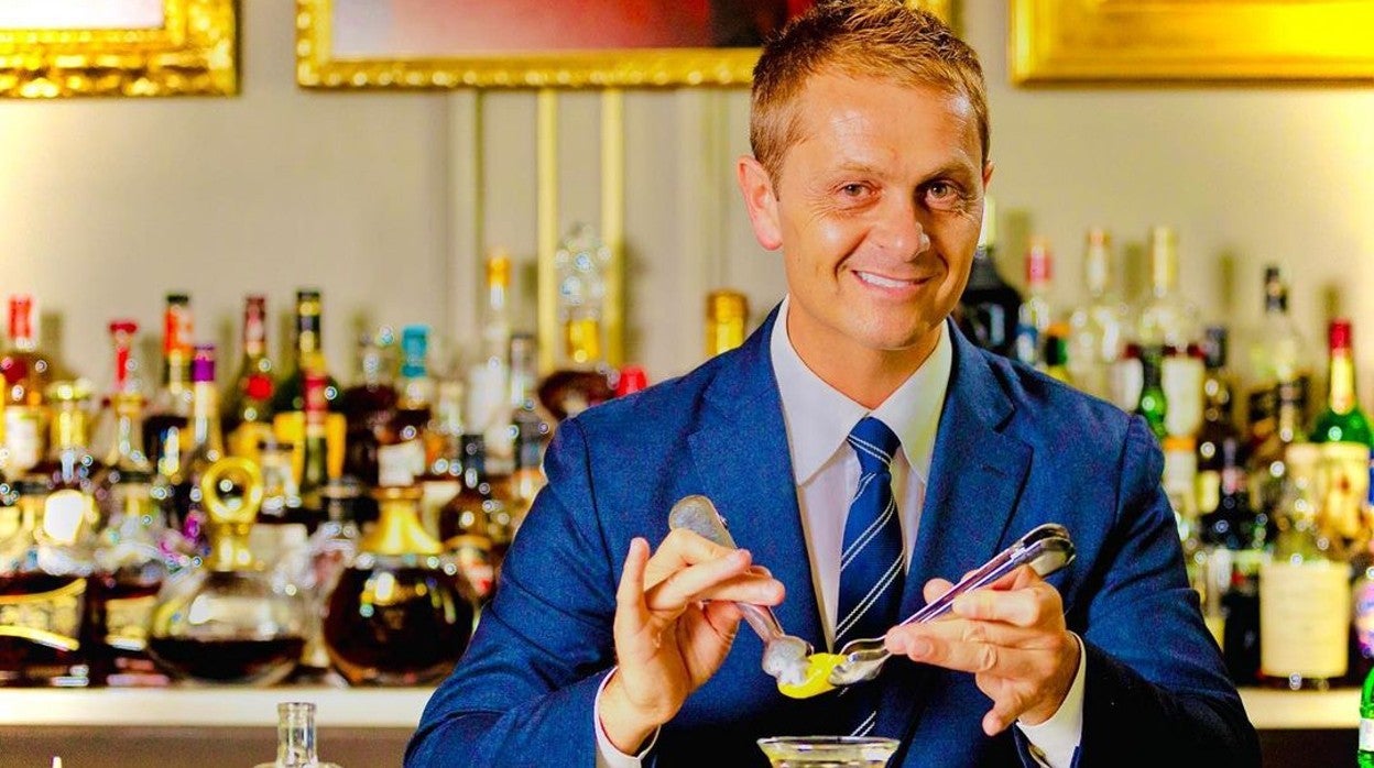 David Ríos: «De nada sirve tener el mejor cóctel del mundo, si no te lo sirven con una sonrisa»