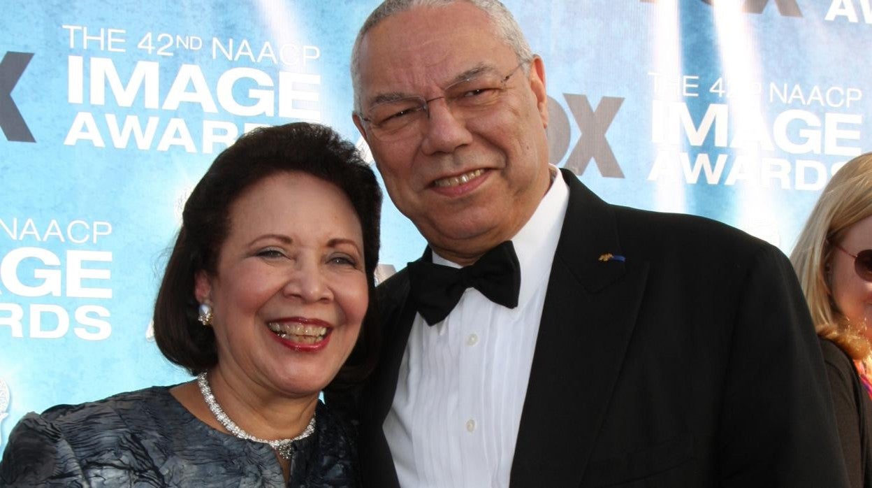 Alma y Colin Powell, 60 años de amor que nació de una cita a ciegas