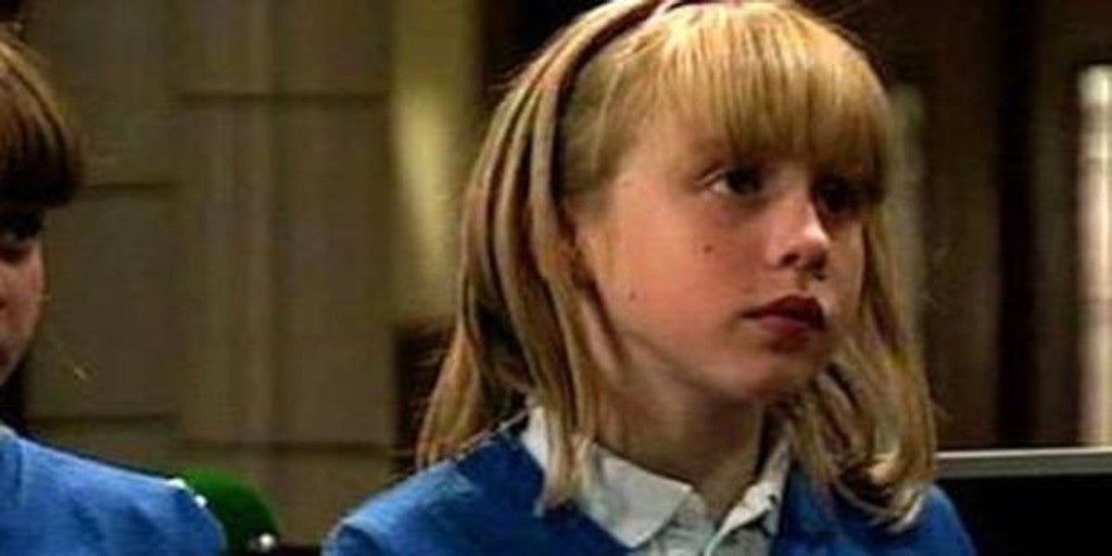 El Espectacular Cambio Físico De Evelyn La Niña Pequeña De El Internado