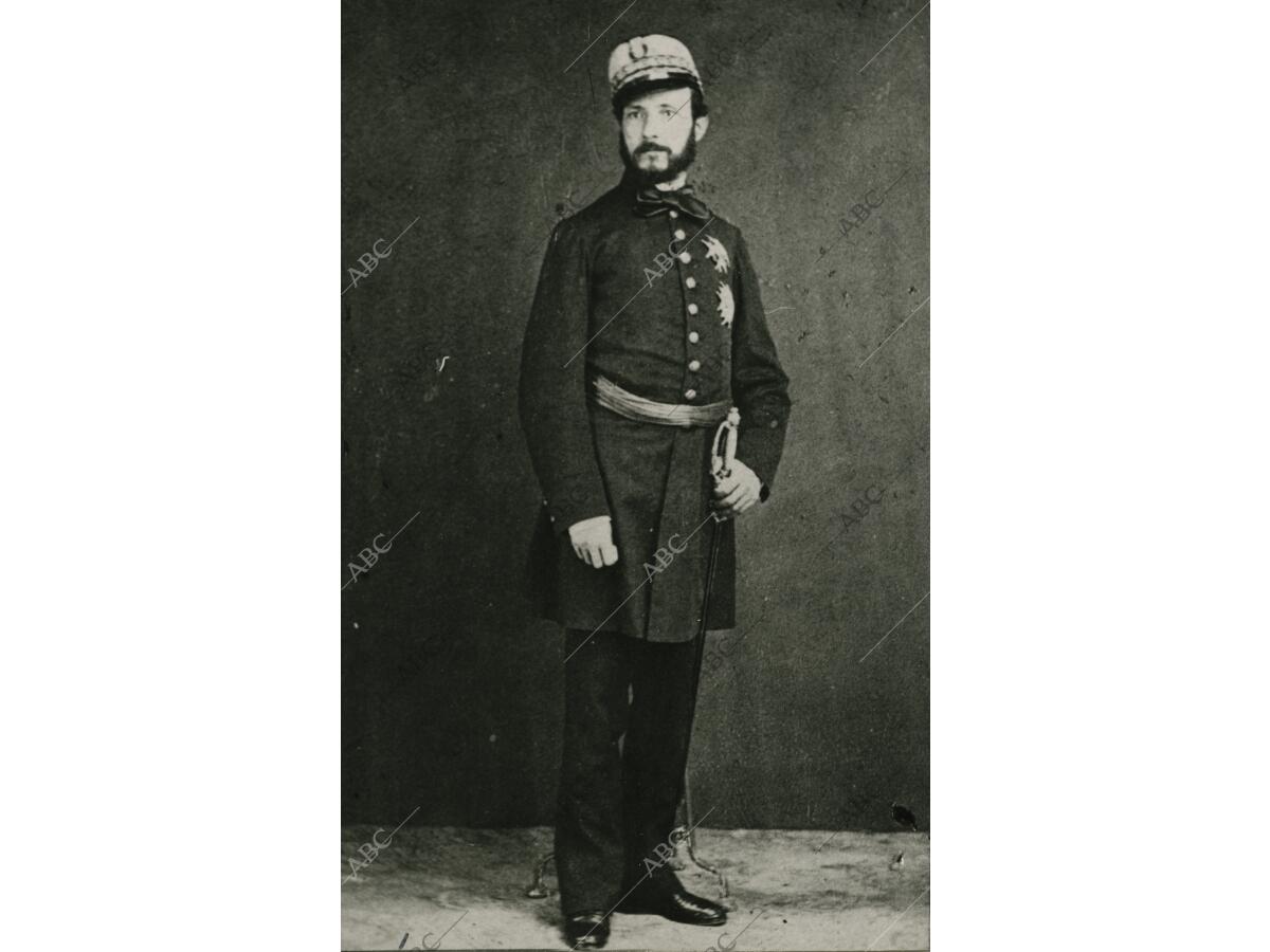 (Ca.). El joven general Prim - Archivo ABC