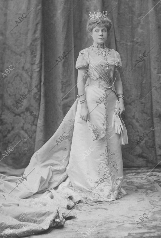 Retrato de la Infanta Doña Eulalia De Borbón en su juventud - Archivo ABC
