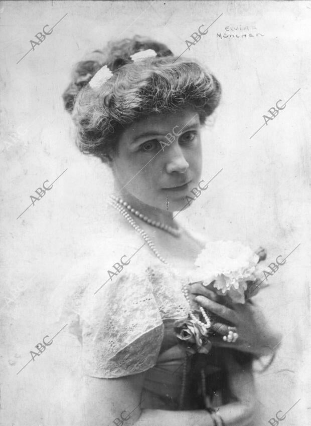 Retrato de la Infanta doña Eulalia de Borbón en su juventud - Archivo ABC