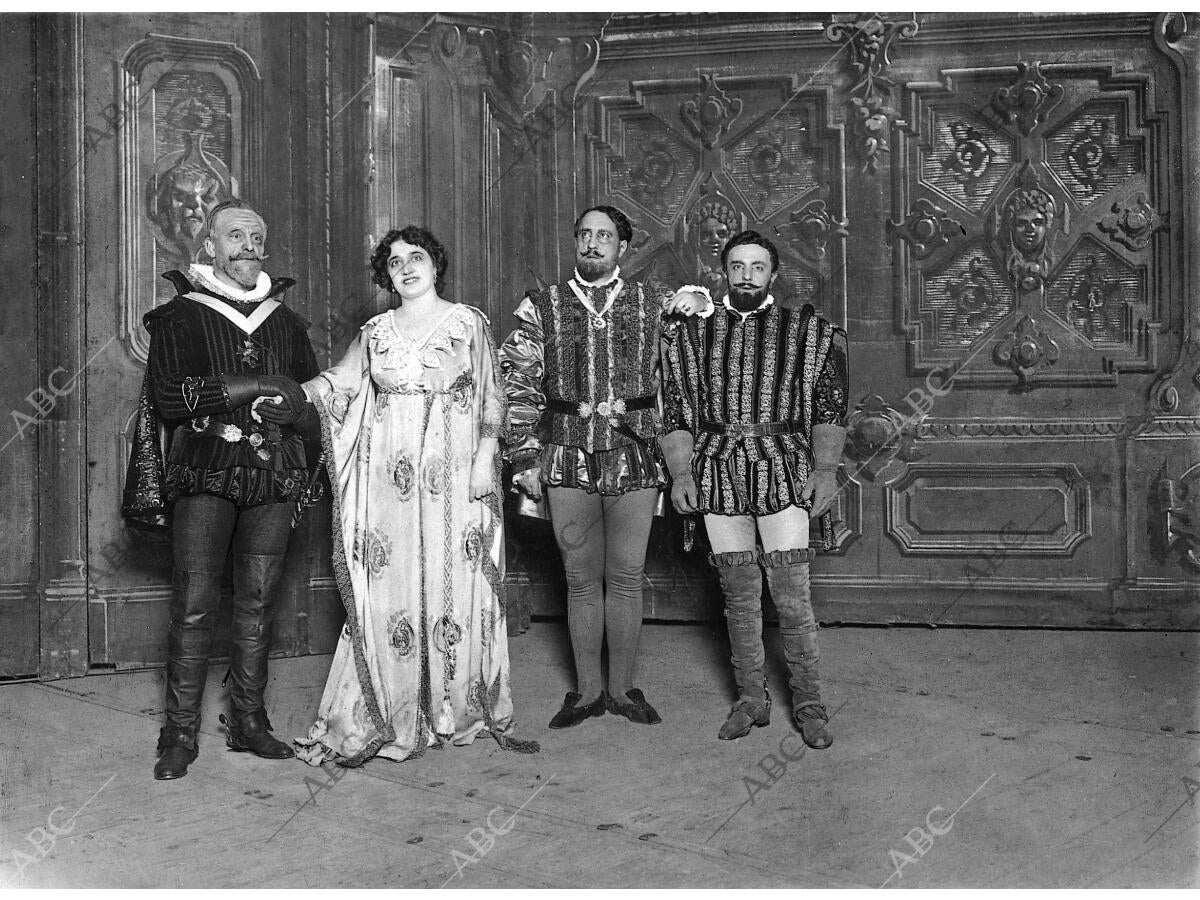 Los Intérpretes que Tomaron parte En "los Hugonotes" en la función ...