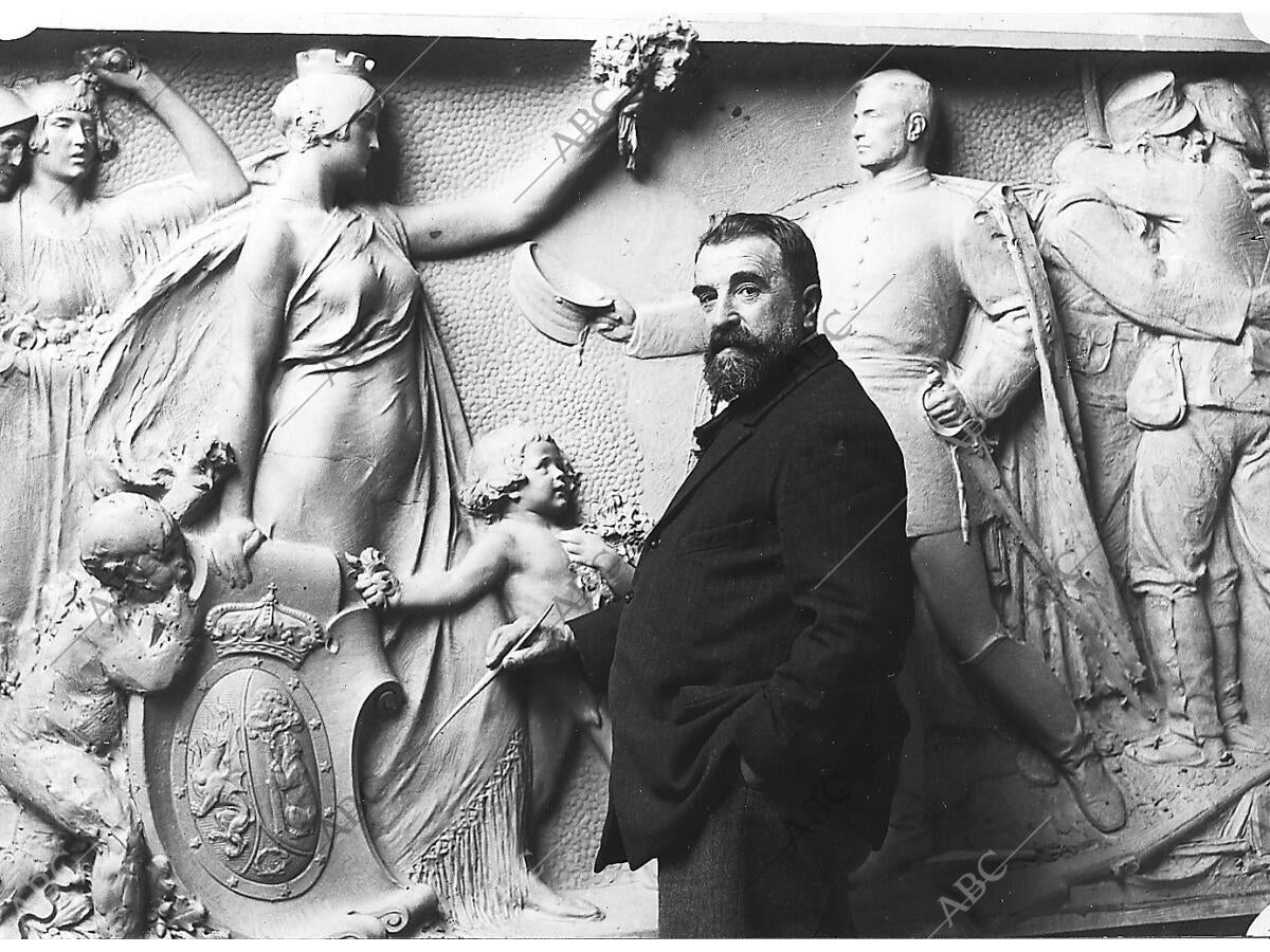 El inminente artista Miguel Blay, Trabajando en el alto relieve ...