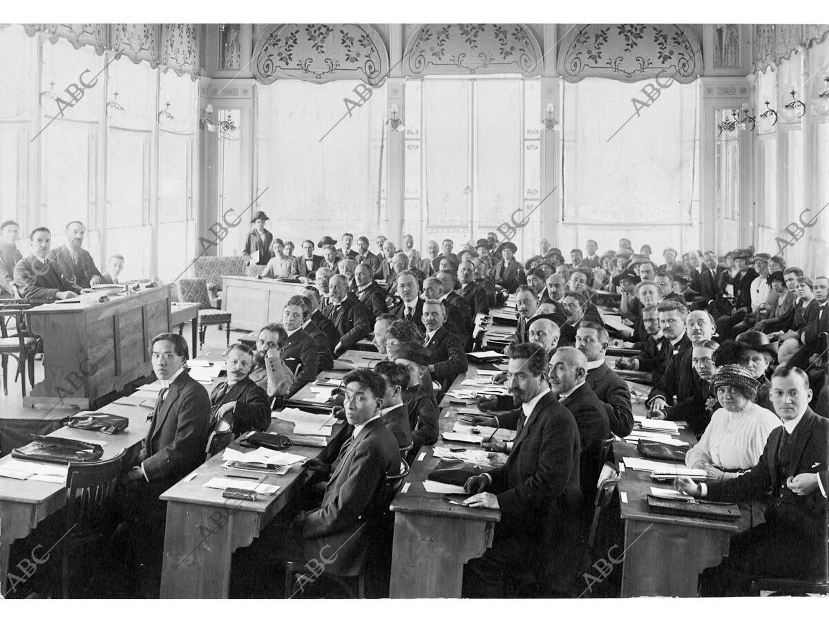 Sesión inaugural de la conferencia internacional del esperanto ...