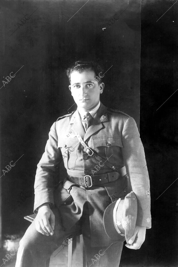 Retrato de Ramón Franco hecho en el Club Náutico de Las Palmas ...