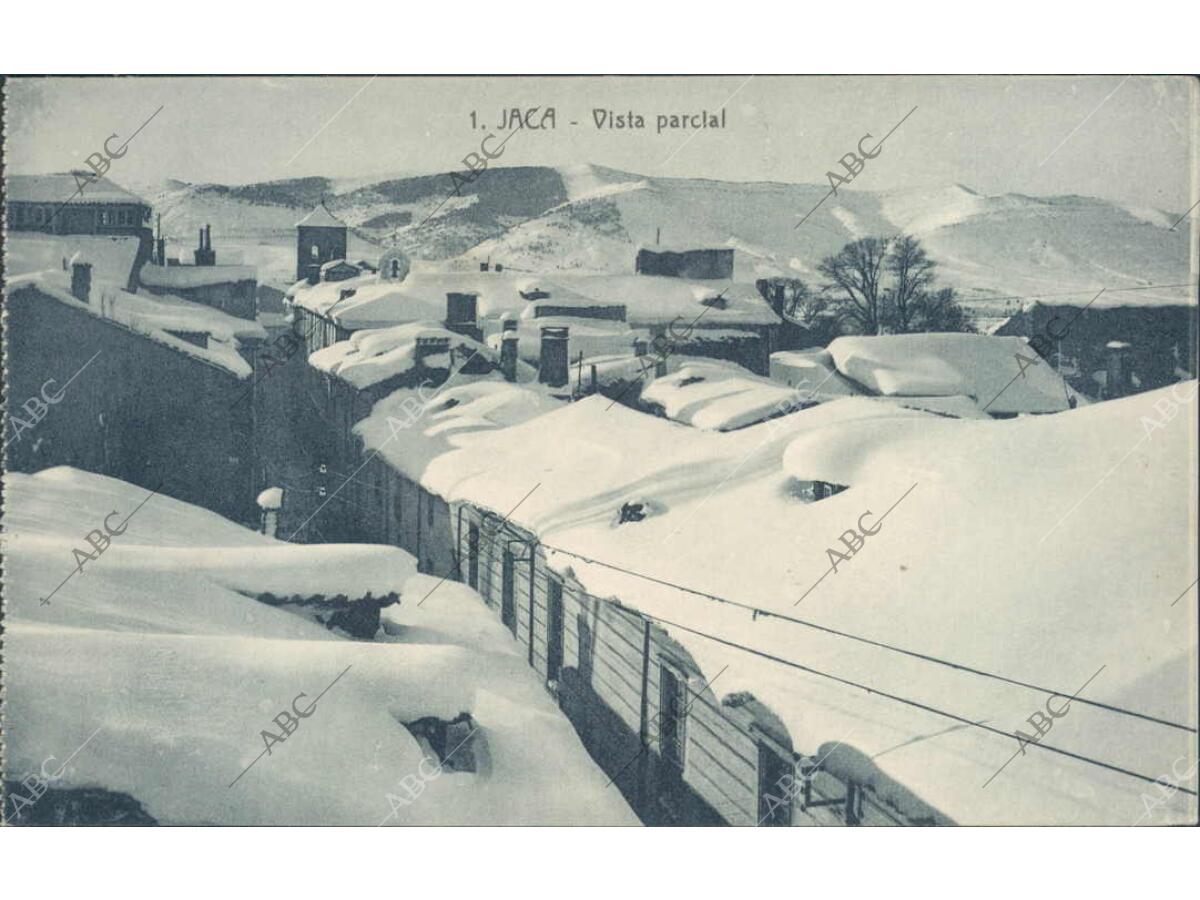 Vista parcial de Jaca nevado - Archivo ABC