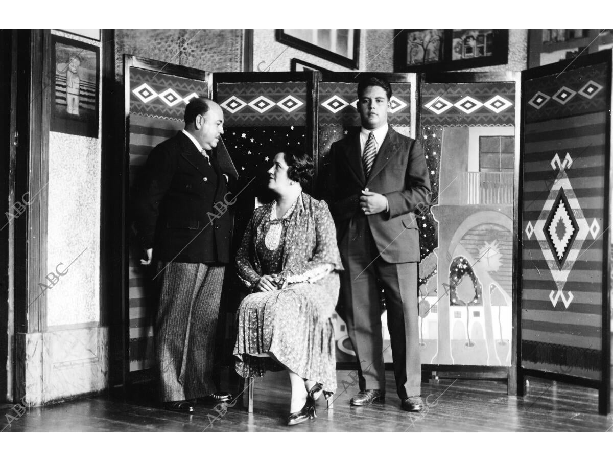 Alfonso Reyes con su Familia, en la embajada de México (Río, 1931 ...