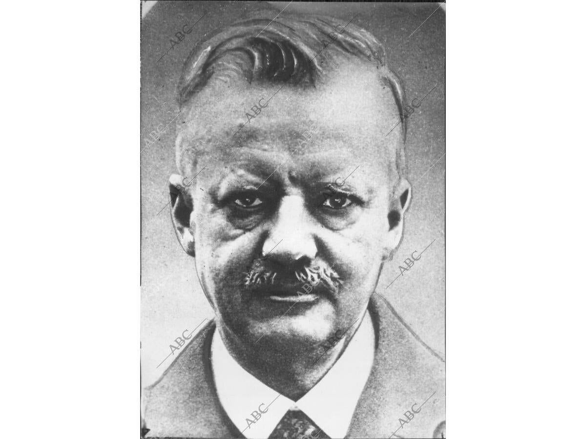 El profesor Hans Spemann, A quien le Fue Otorgado el premio Nobel de ...