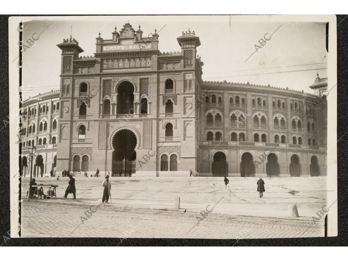 El exterior de la plaza de toros de Las Ventas - Archivo ABC