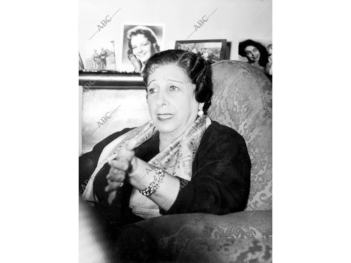 Pastora imperio durante una entrevista - Archivo ABC