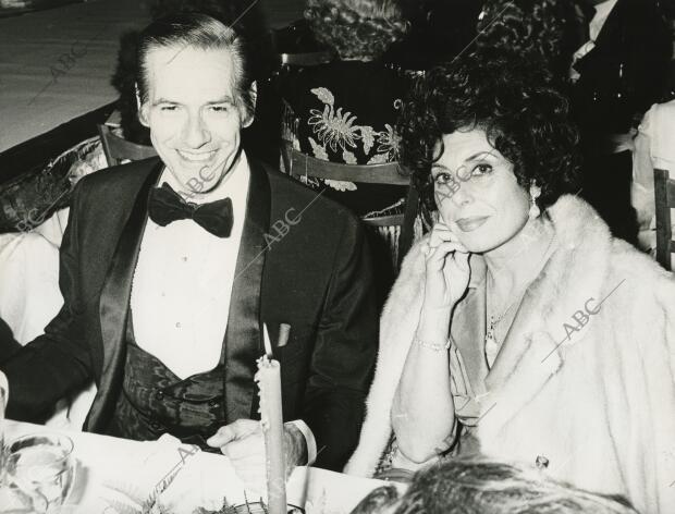 Mario Cabré en una fiesta en los años 60 - Archivo ABC