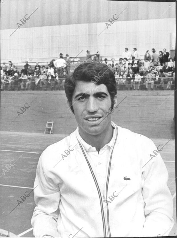 Manolo Orantes durante la disputa de la final del campeonato de España ...