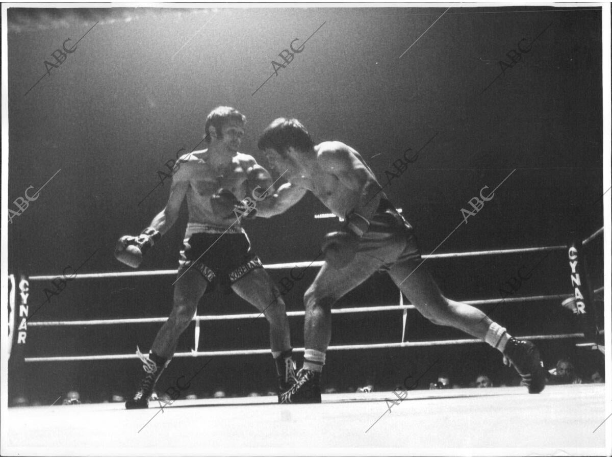 Combate entre Pedro carrasco y rene Roque en el que el español se Proclamó... - Archivo ABC