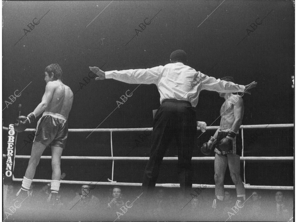 Combate entre Pedro carrasco y mando Ramos por el título de campeón del ...