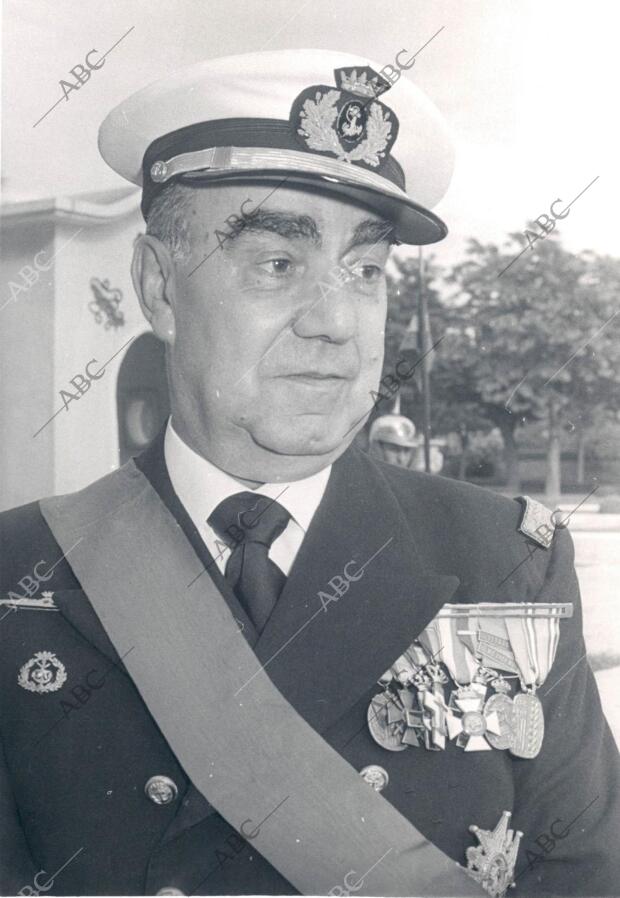 El Almiante Luis Carrero Blanco, en sus tiempos de Presidente del ...