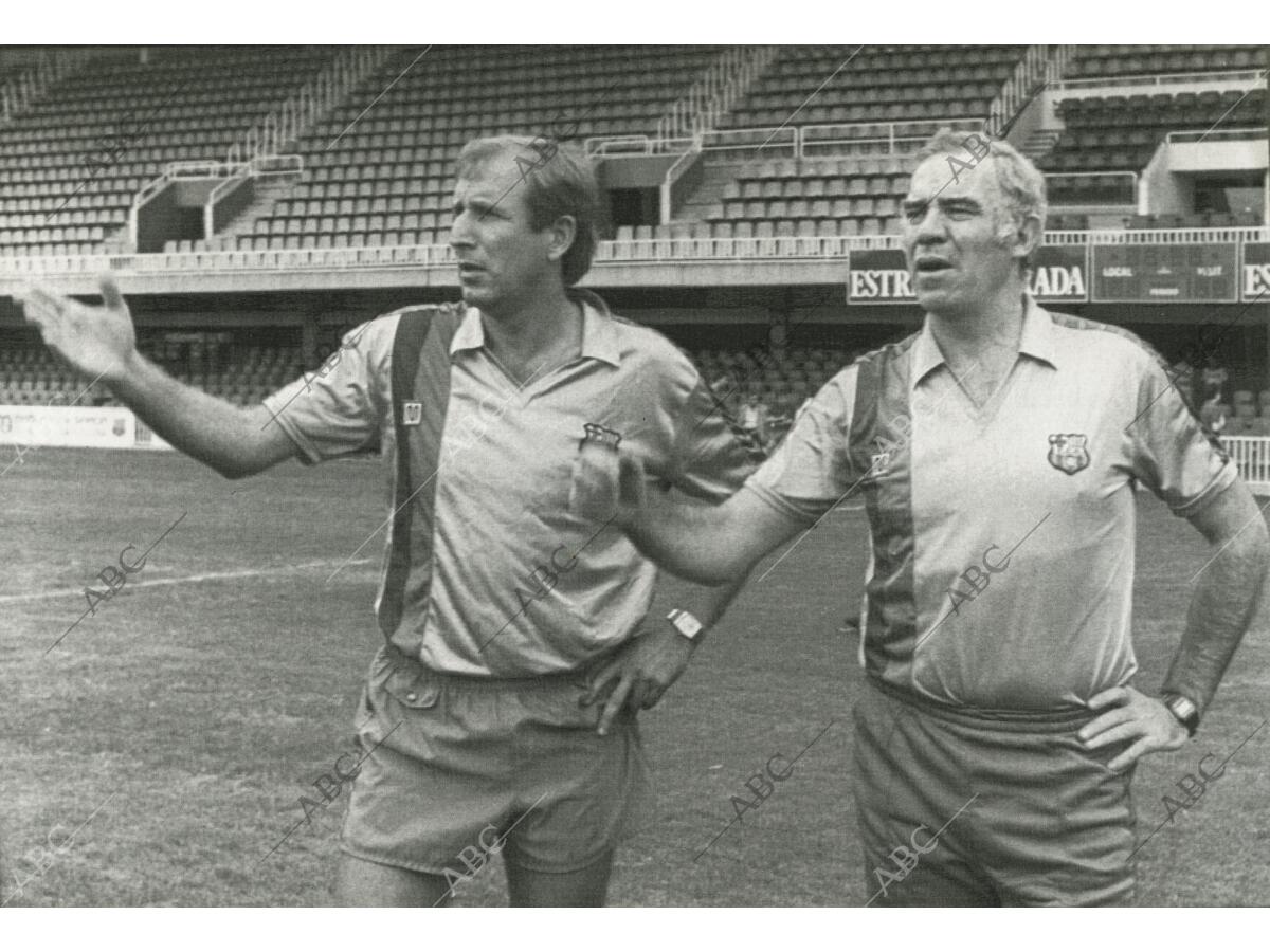 En la foto aparecen él y Carlos Rexach - Archivo ABC