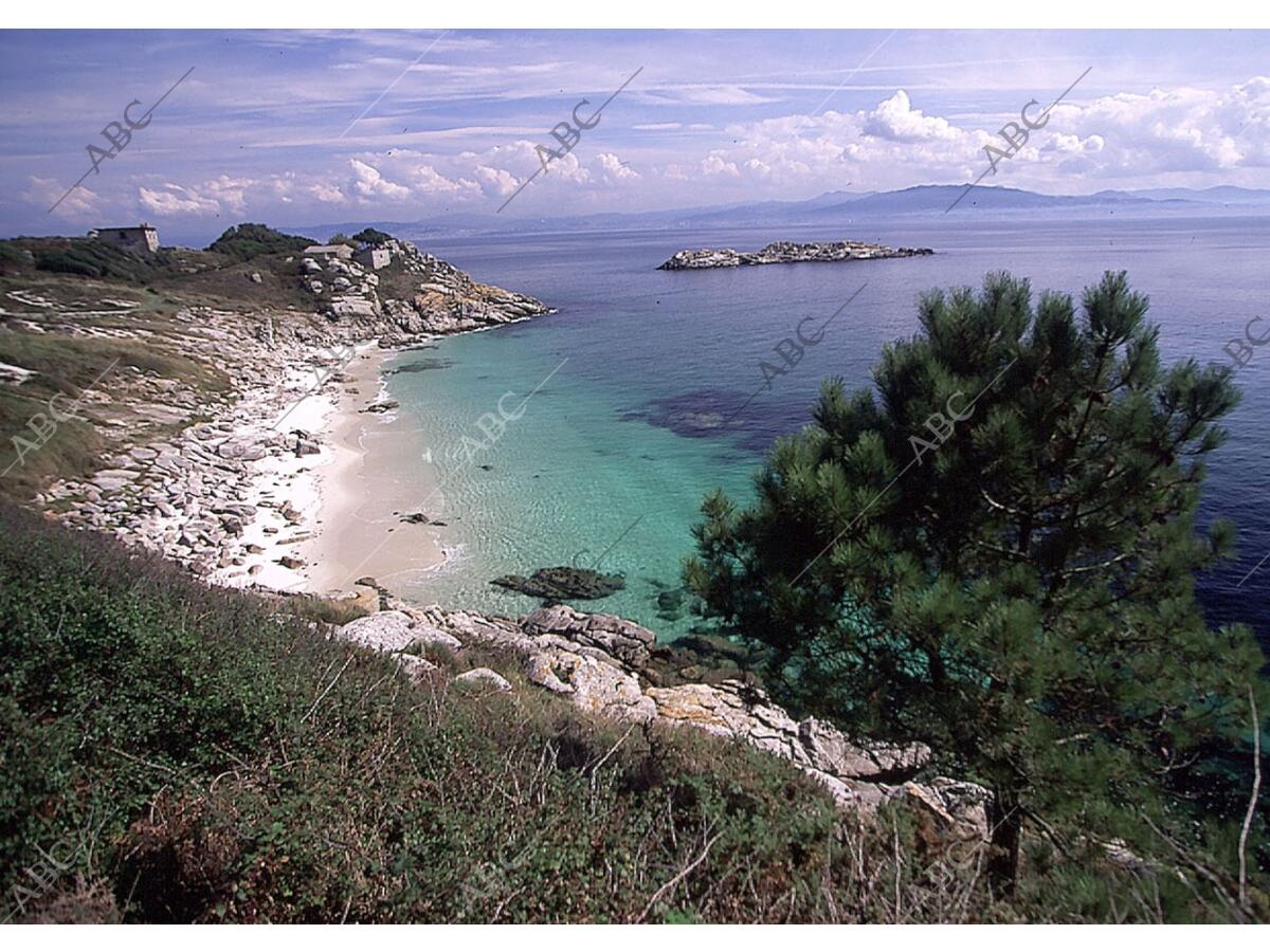 Islas Cies, 2003. Vistas de las playas de la isla - Archivo ABC