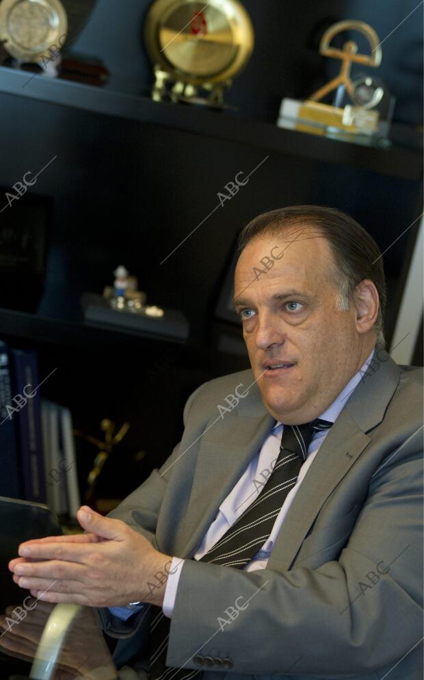 Entrevista al presidente de la liga de futbol profesional, Javier Tebas ...