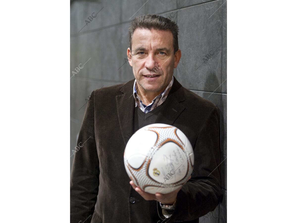 Posados al ex portero del real Madrid C.F. Paco Buyo - Archivo ABC